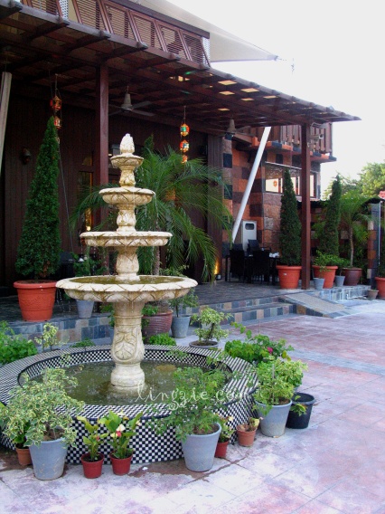 Tarbush Lebanese Cuisine Arrives in Penang! | Lingzie's Food & Fashion