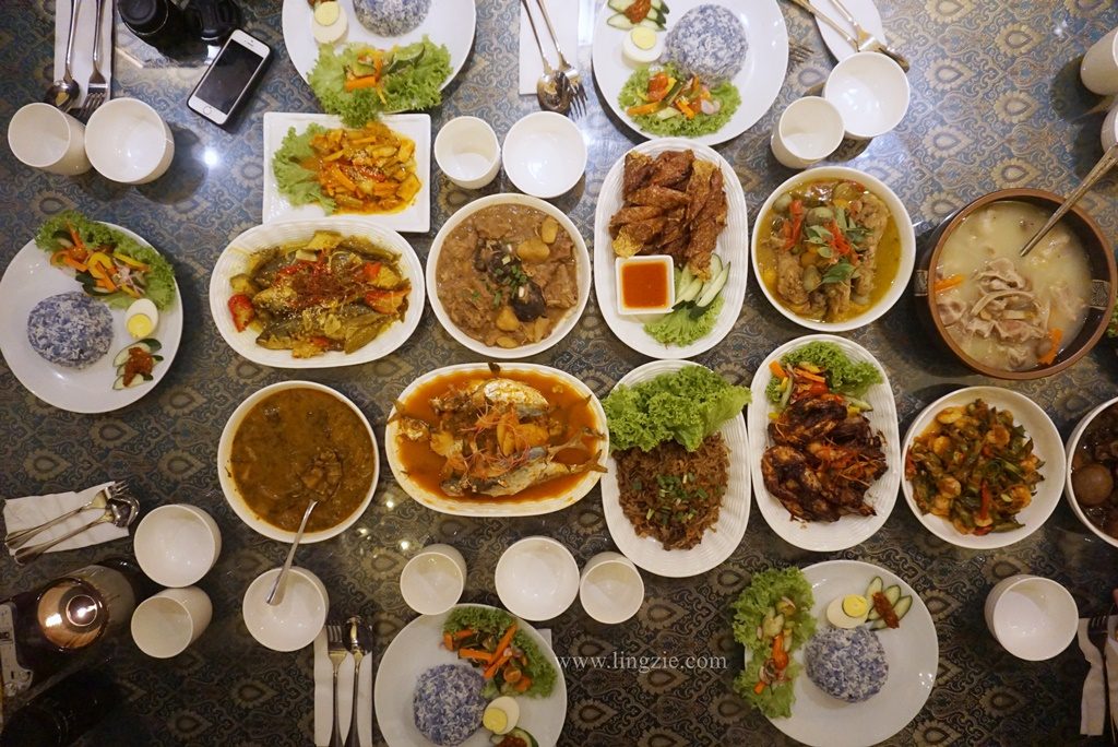 Richard Rivalee The Designer & Chef Nyonya Cuisine @ M Mall, Penang ...