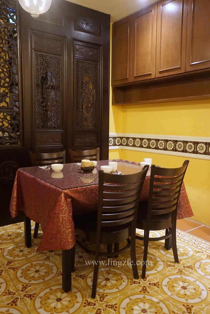 Richard Rivalee The Designer & Chef Nyonya Cuisine @ M Mall, Penang ...